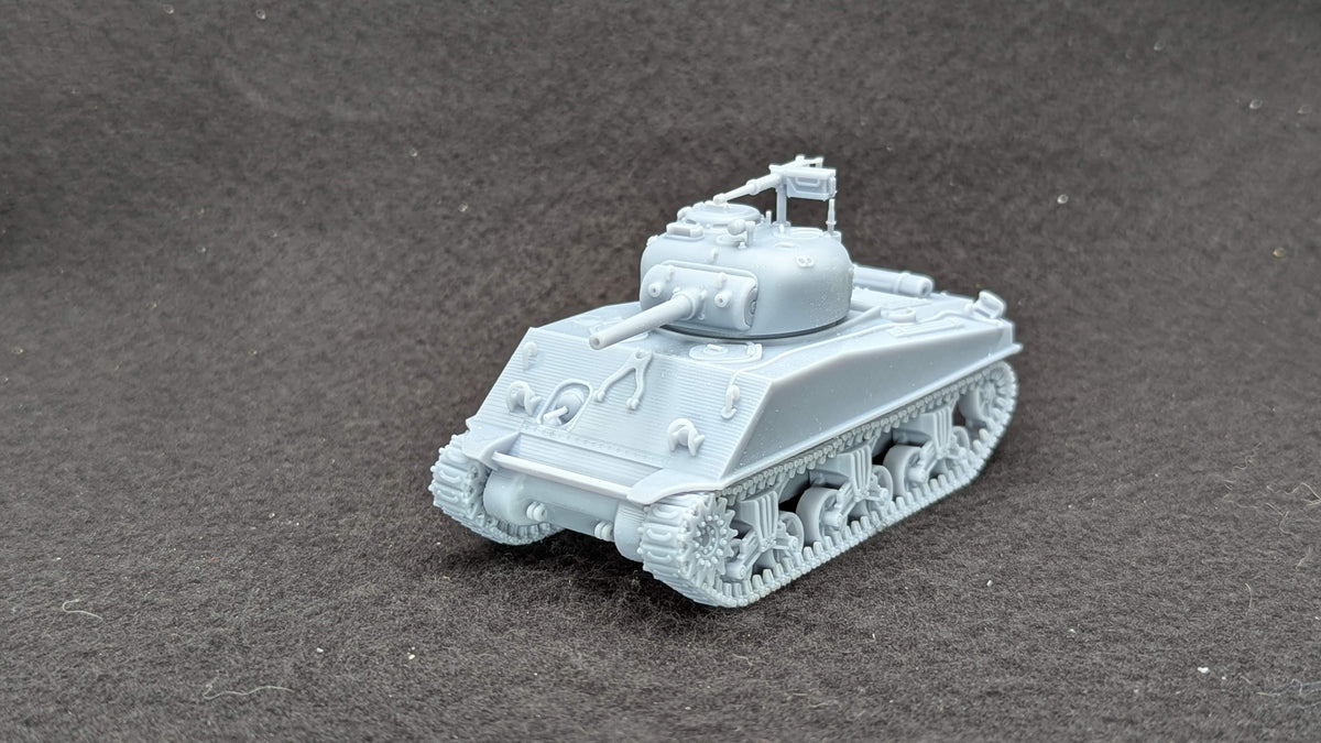 WW2 Sherman M4A3 105/76mm (howitzer version) – Dark Castle Terrain