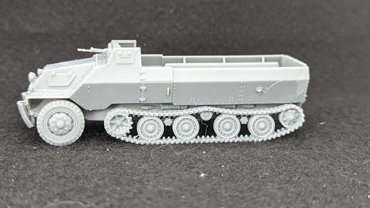 WW2 Type 1 Ho-Ha Half-Track – Dark Castle Terrain